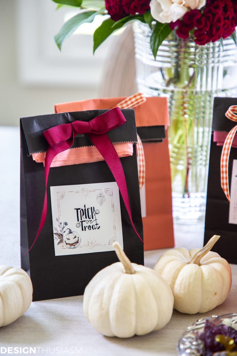 Free Halloween Printables: Trick-or-Treat Candy Bag Labels