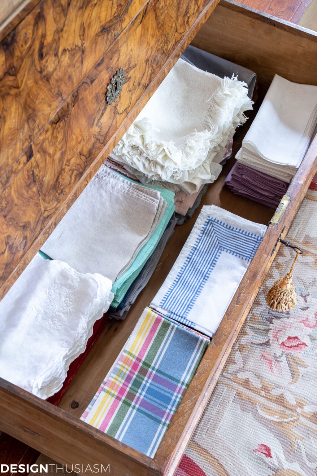 Quick and Easy Drawer Organizing Projects to Declutter Your Home