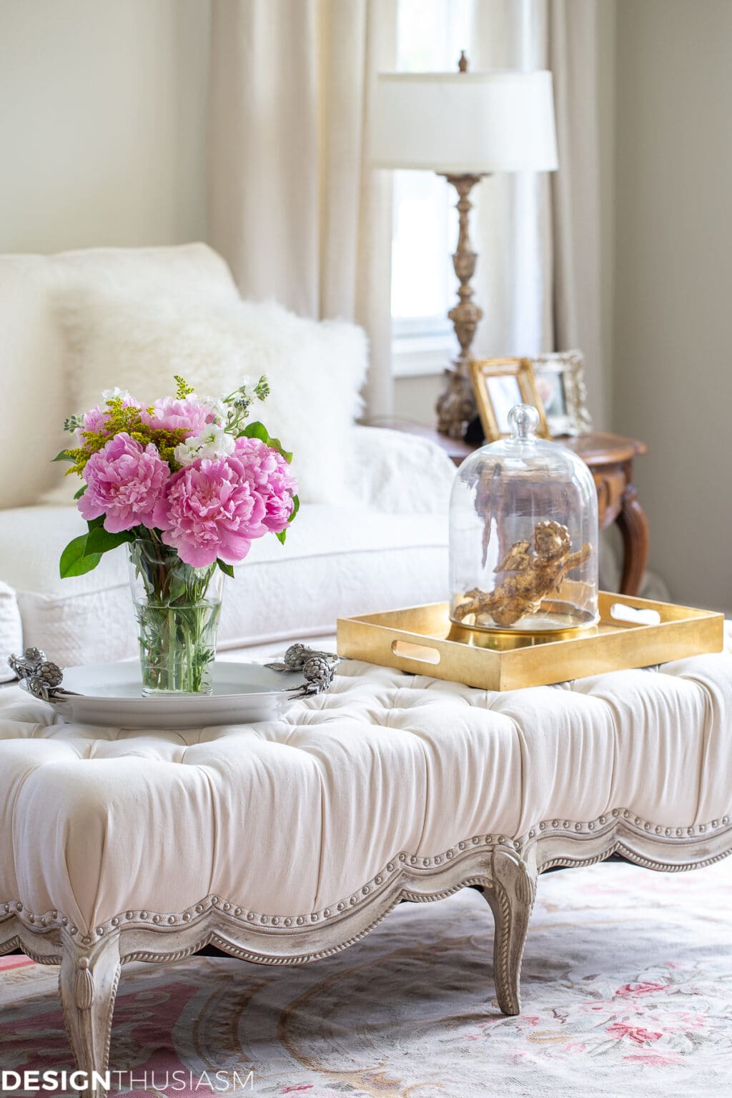 French Style Ottoman Benches: How to Choose and Style Them