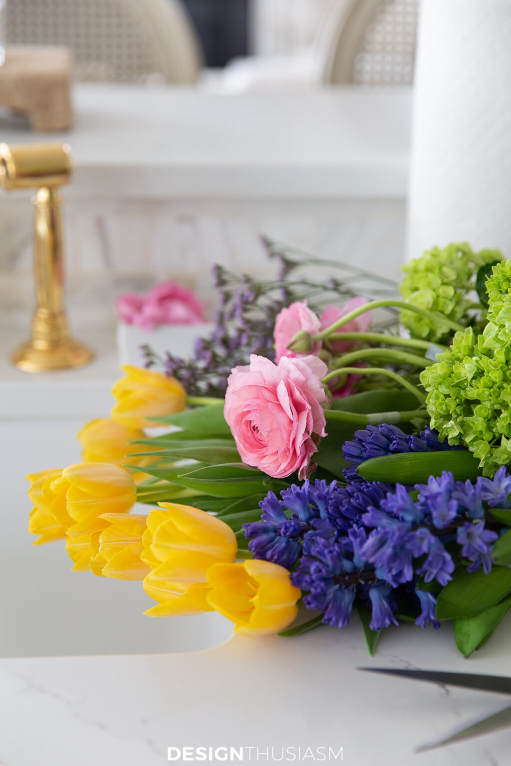 The Lazy Girl's Guide to Creating Floral Arrangements