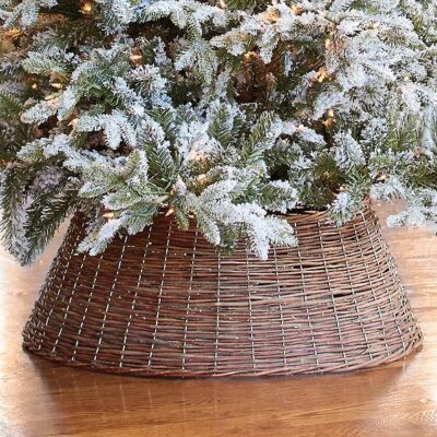 The Holiday Decor Shop • Tree Toppers - DesignThusiasm