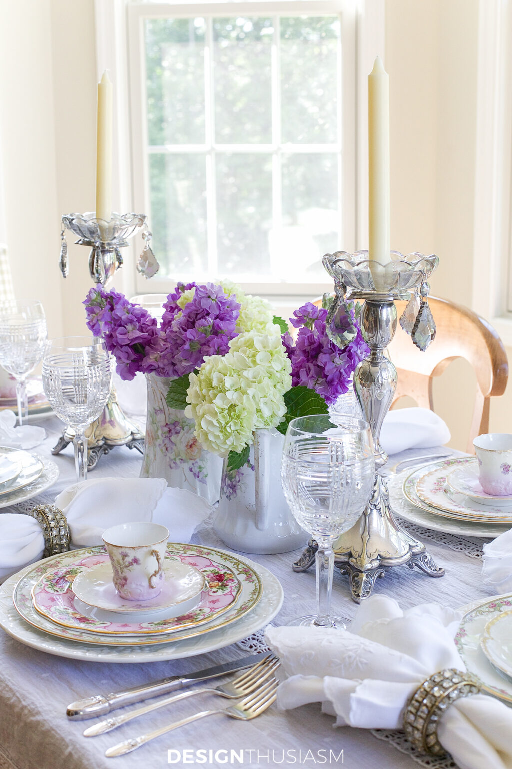 Antique Dishes: How to Set a Beautiful Table with a Mix of Vintage China