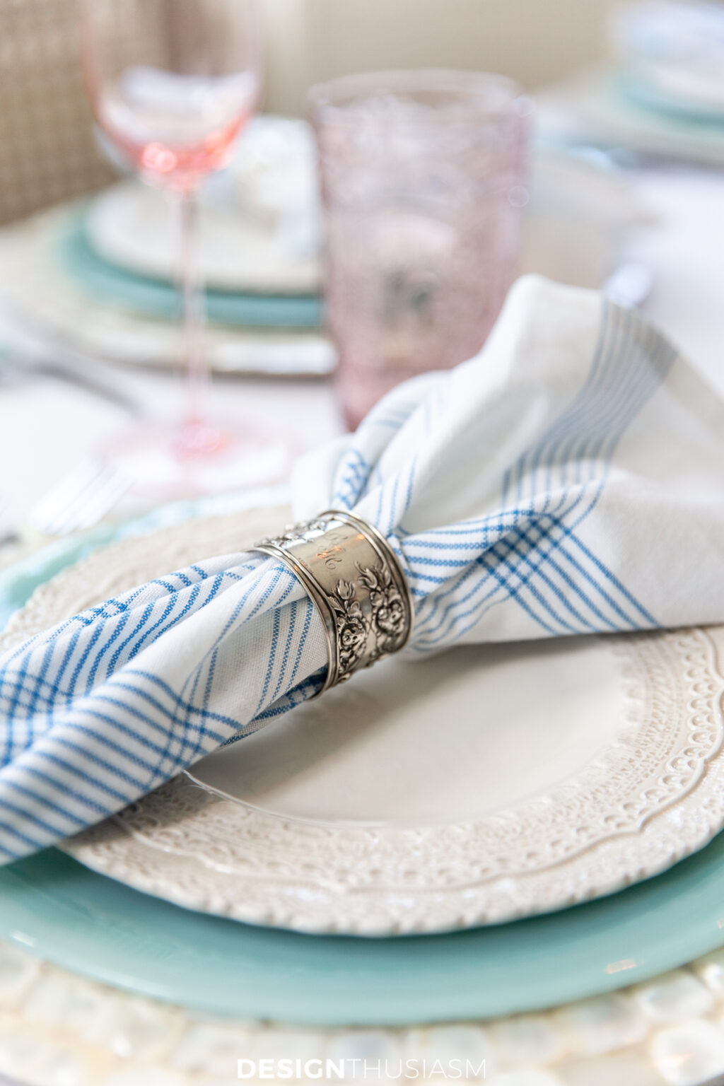 Summer Color: A Retro Summer Color Palette to Update Your Decor